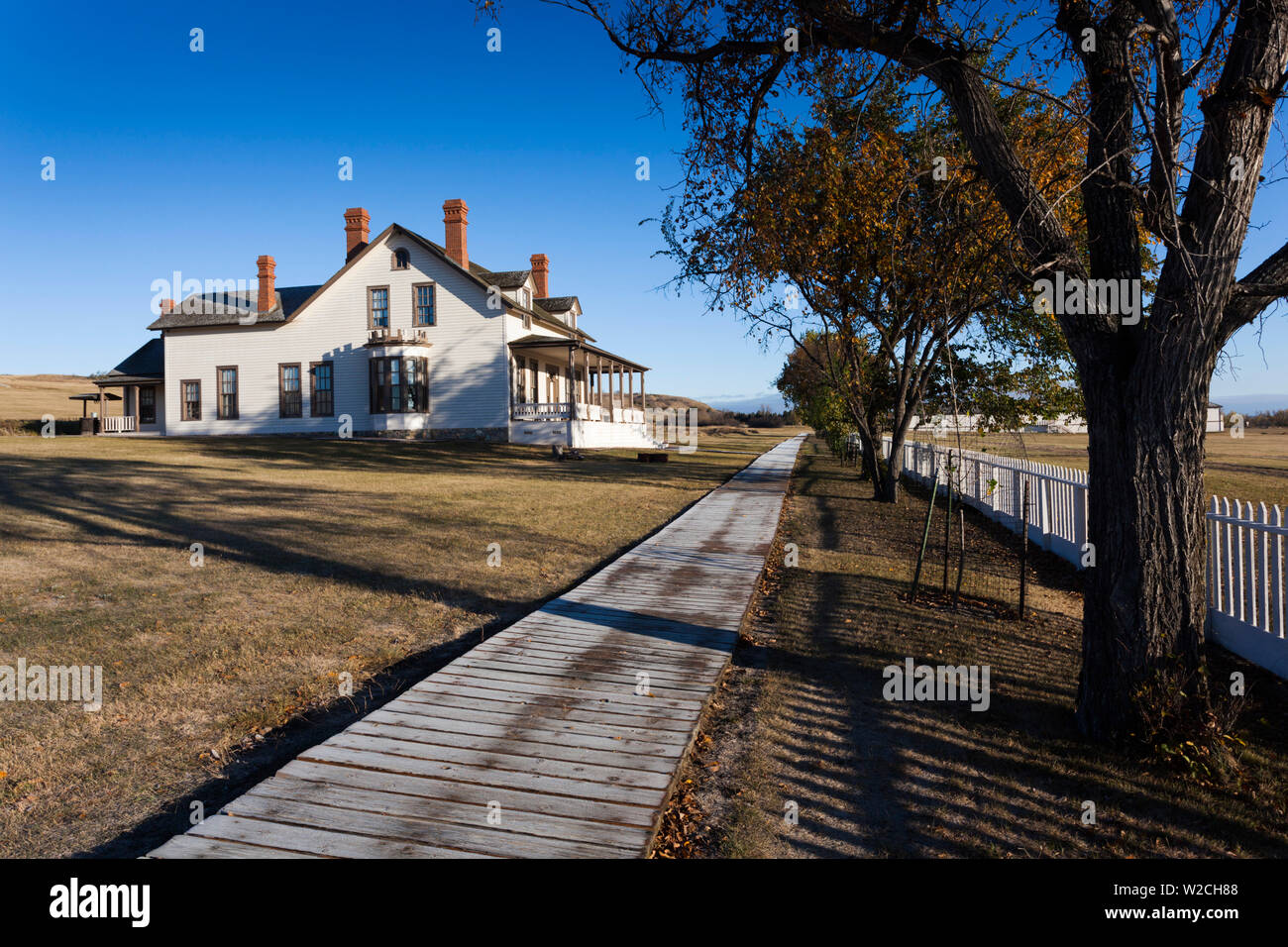 Fort abraham lincoln custer house hi-res stock photography and images ...