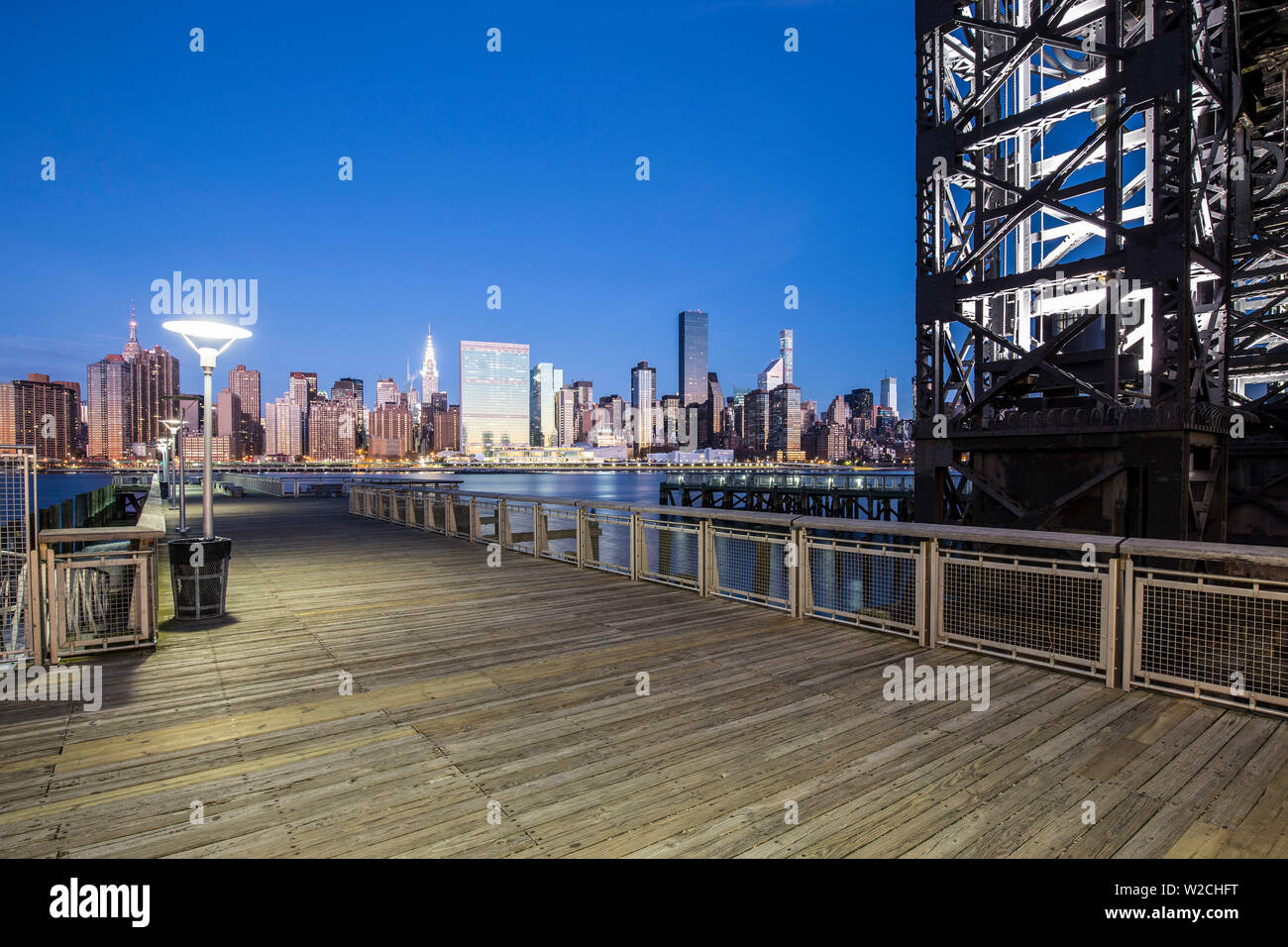 Queens new york city hi-res stock photography and images - Alamy