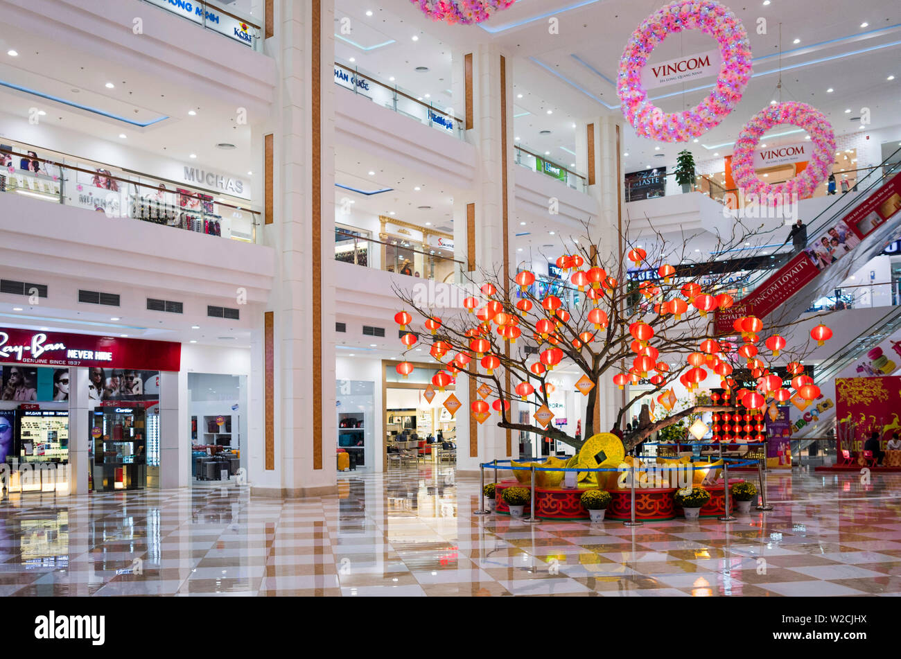 Vincom center vietnam hi-res stock photography and images - Alamy