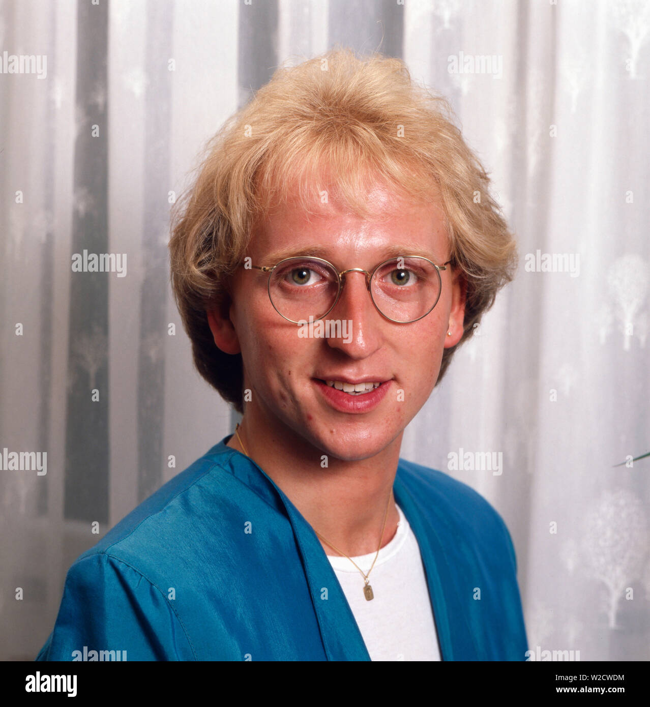 Der deutsche Schauspieler und Sänger Frank Schröder posiert Ende der ...