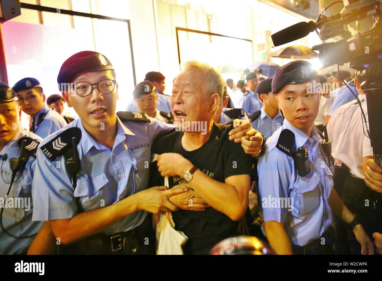 Hong kong protests canton road hi-res stock photography and images - Alamy