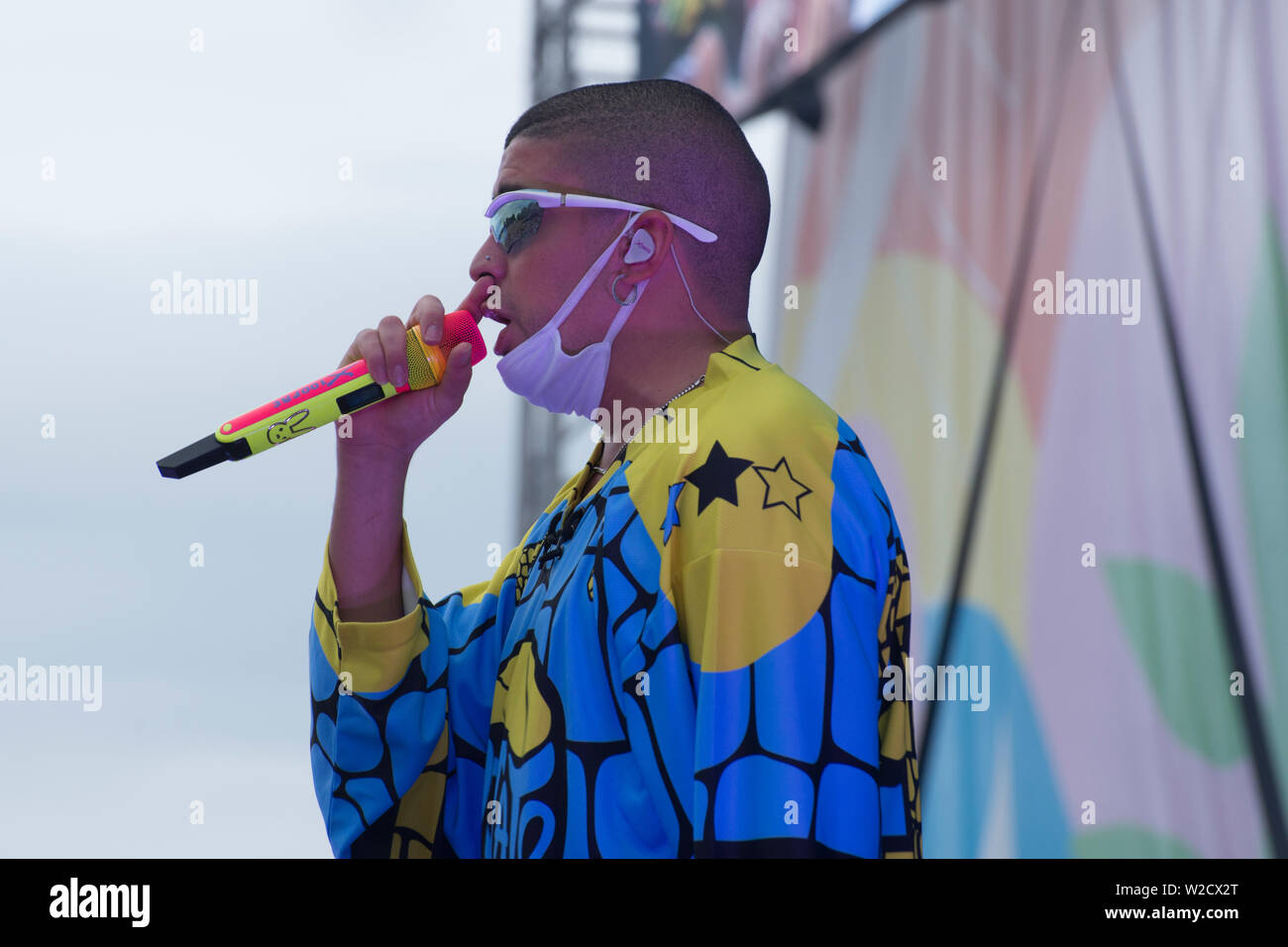 Bad bunny singer hi-res stock photography and images - Alamy