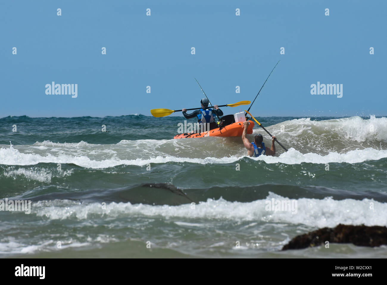 Kayak sea waves surf hi-res stock photography and images - Alamy