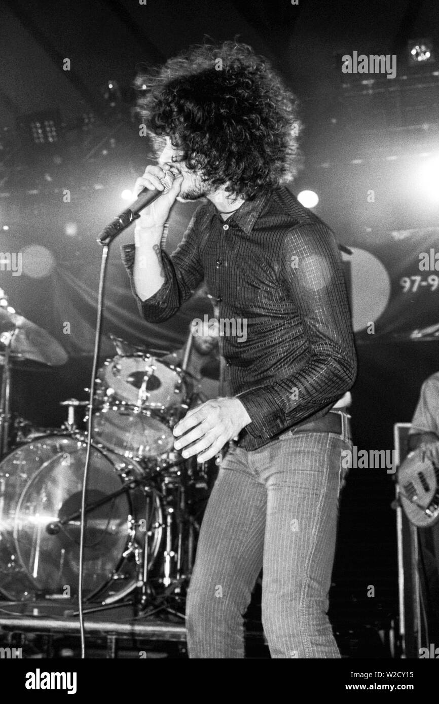 Reading group uk Black and White Stock Photos & Images - Alamy