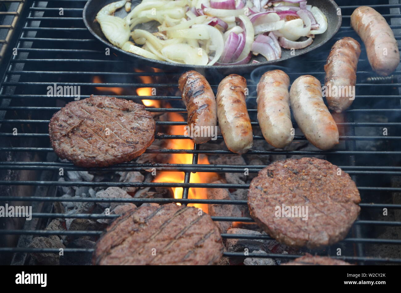 Bbq beef sausages hi-res stock photography and images - Alamy