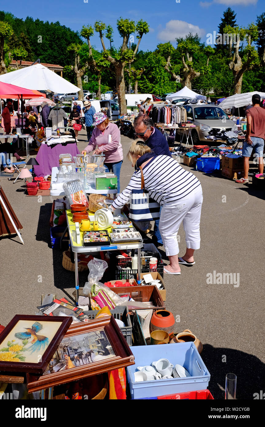 French collectibles hi-res stock photography and images - Alamy