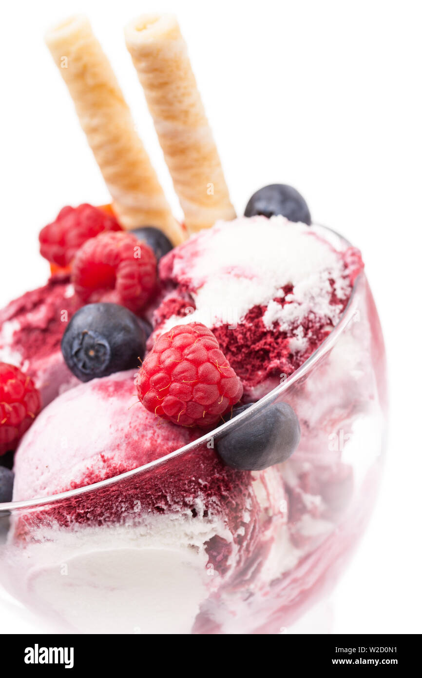 ice cream sundae:Ice cream sundae with red and blue berries - cutout ...