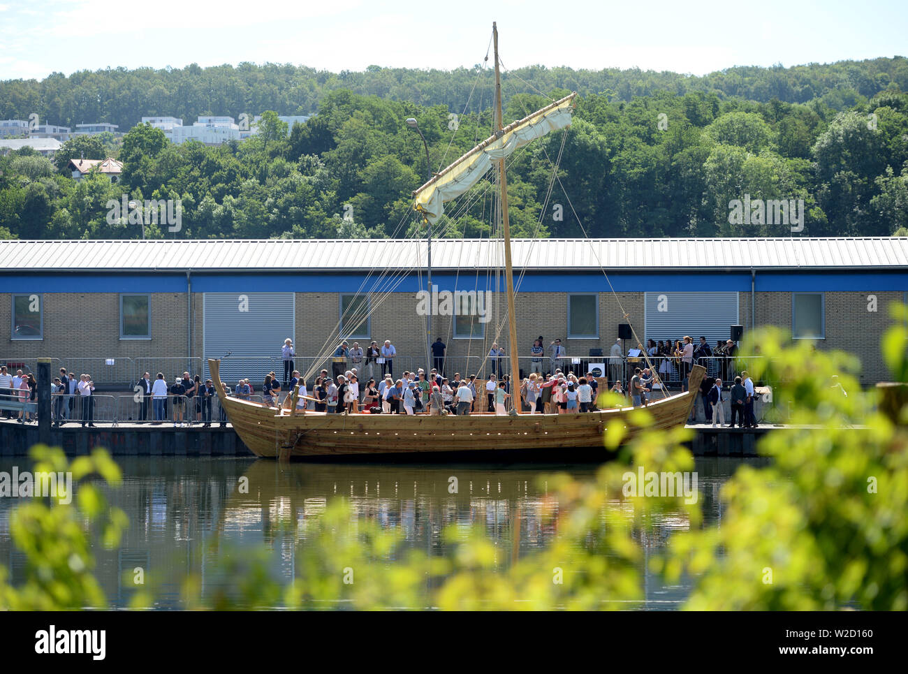 Roman merchant ship model hi-res stock photography and images - Alamy