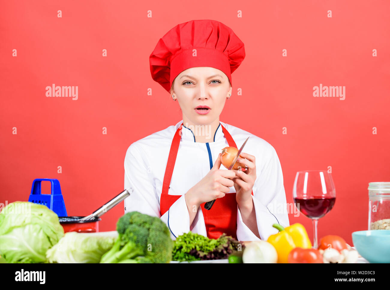 Crying while chopping an onion hi-res stock photography and images - Alamy