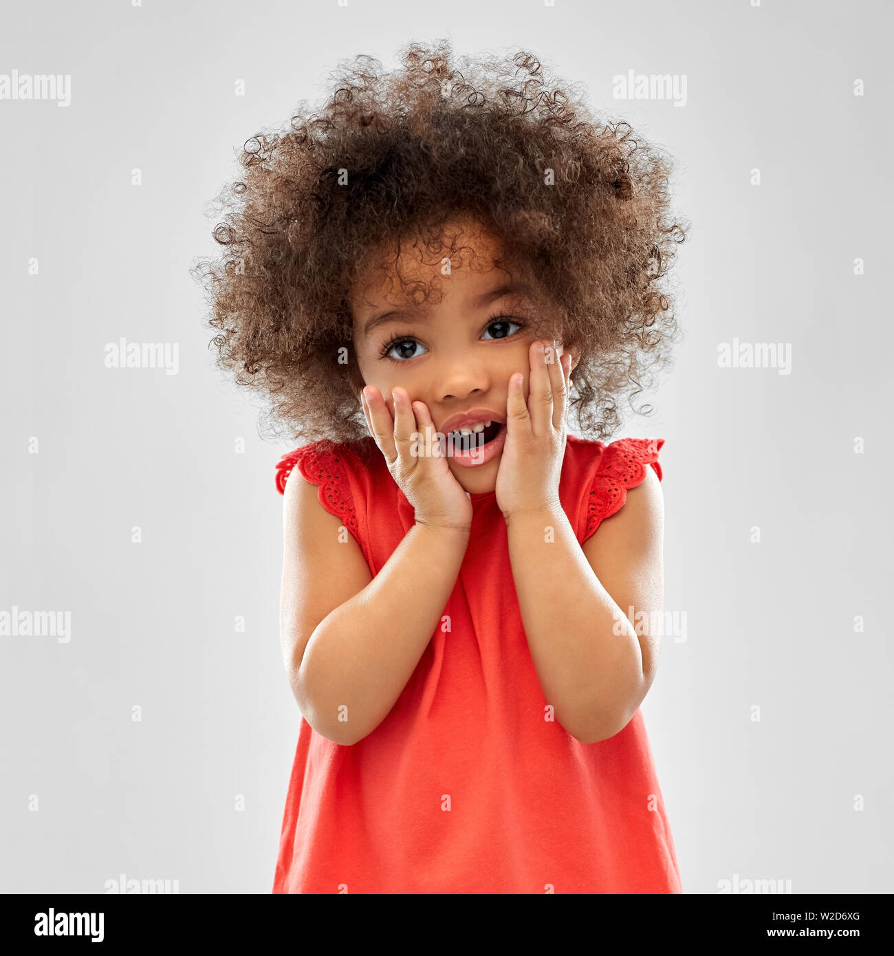 Beautiful black girl child afro hi-res stock photography and images - Alamy