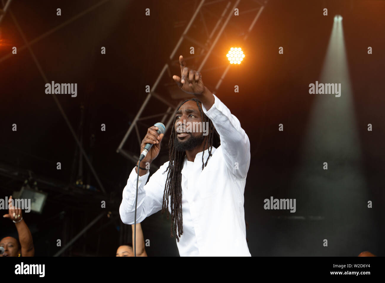 John hanson singer hi-res stock photography and images - Alamy