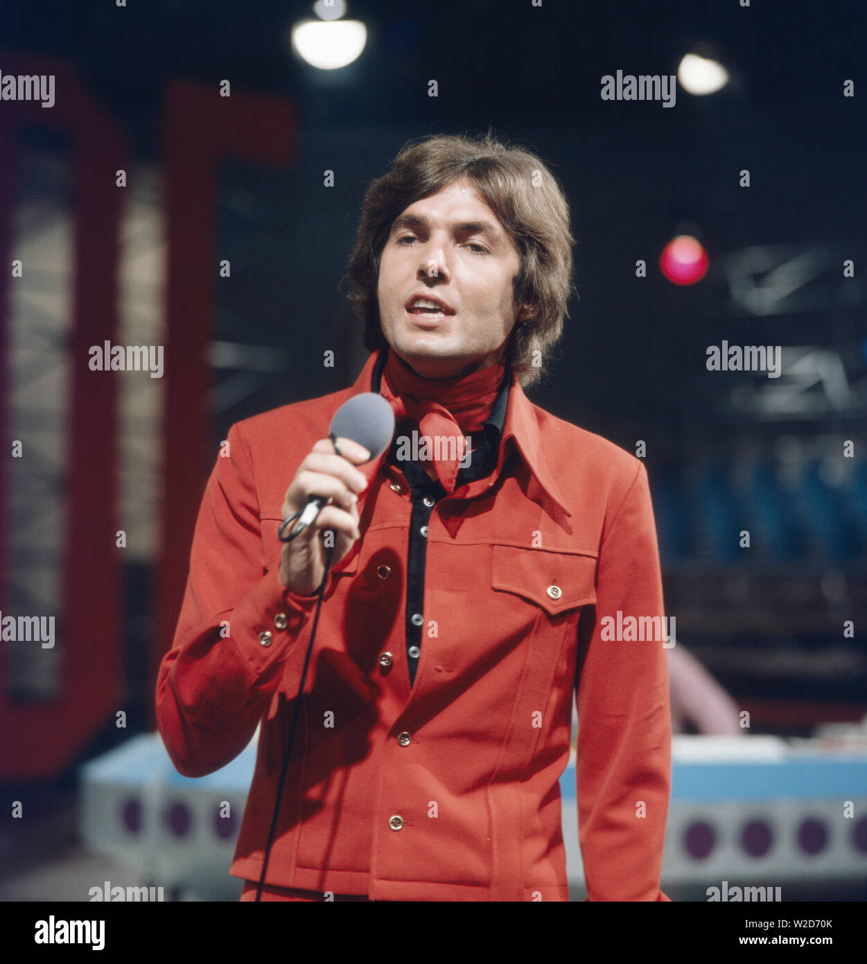 Der deutsche Schlagersänger und Schauspieler Chris Roberts während einer Probe für einen ...