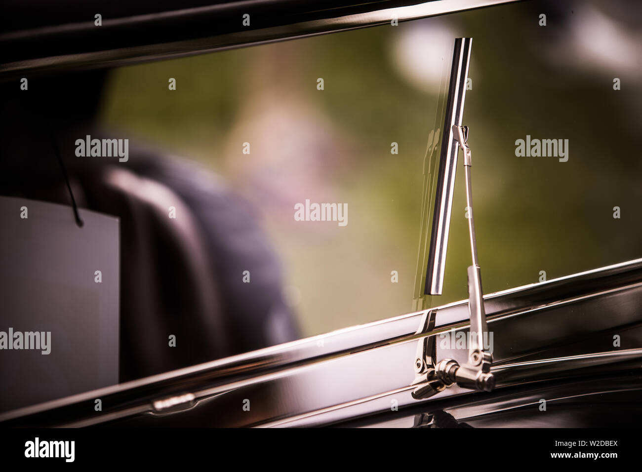 Windscreen wipers vintage car hi-res stock photography and images - Alamy