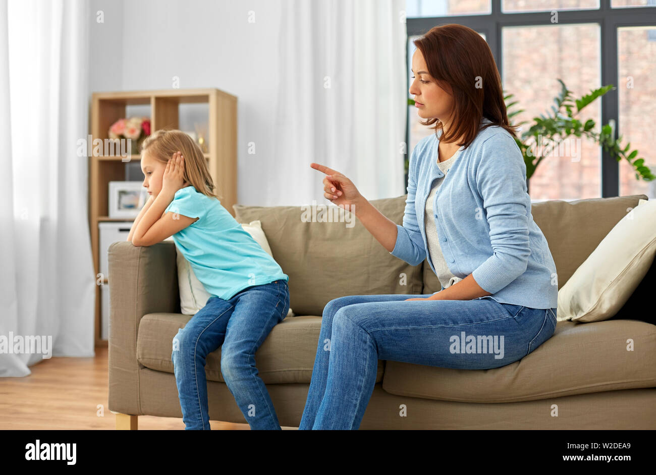 Parent scolding child hi-res stock photography and images - Alamy