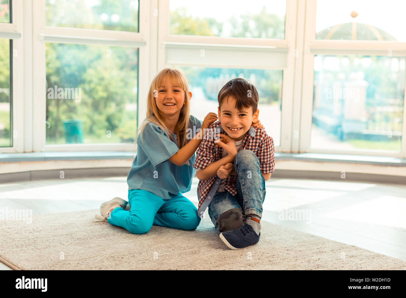 Happy joyful kids hi-res stock photography and images - Alamy
