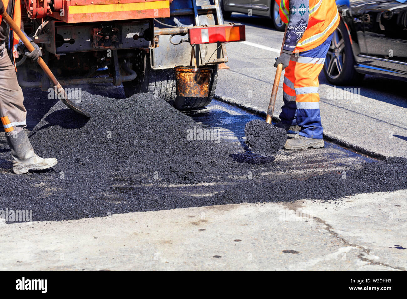 Job updates hi-res stock photography and images - Alamy