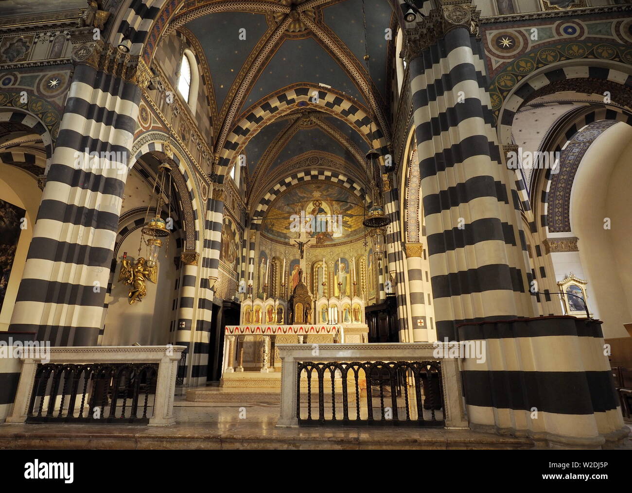 Italian neo renaissance architecture hi-res stock photography and ...