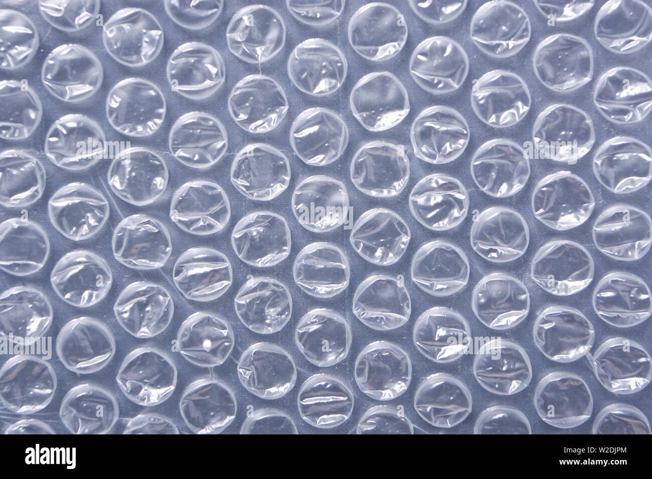 Close up of a sheet of bubblewrap packaging Stock Photo - Alamy