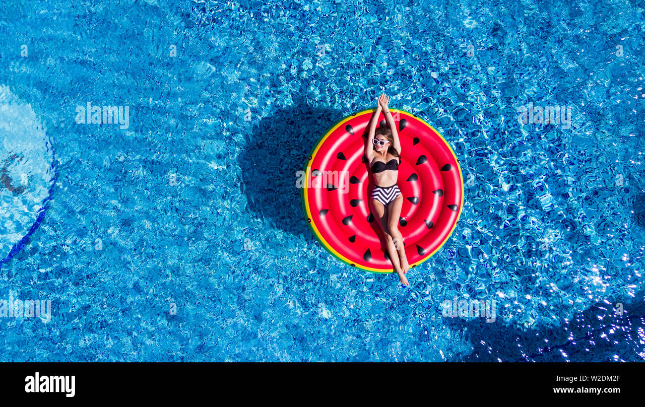 Watermelon woman brazil hi-res stock photography and images - Alamy