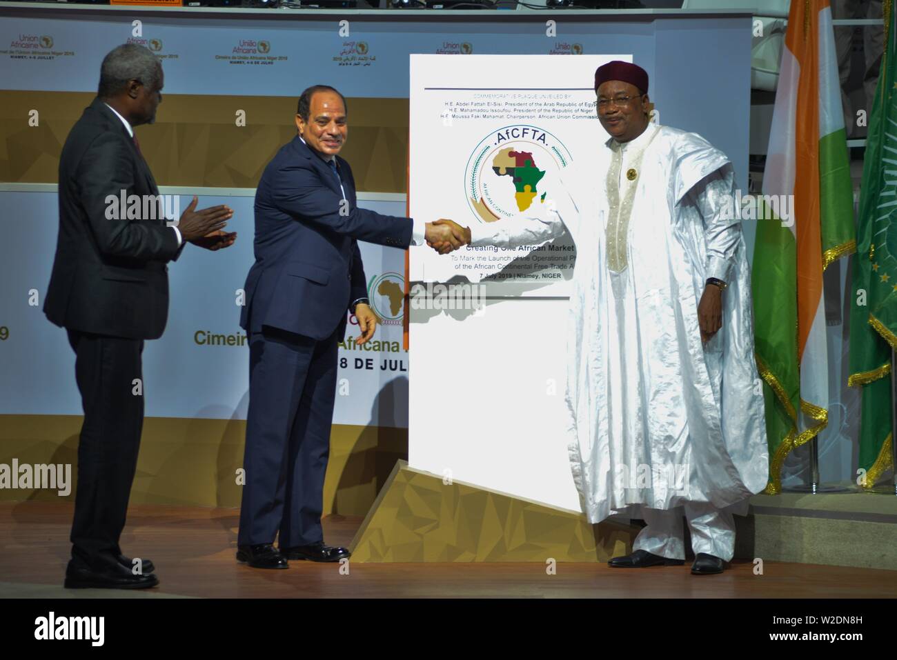 Chairman african union hi-res stock photography and images - Alamy