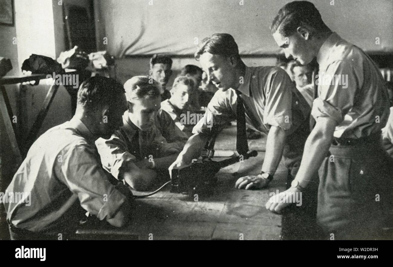 Ww2 raf learning hi-res stock photography and images - Alamy