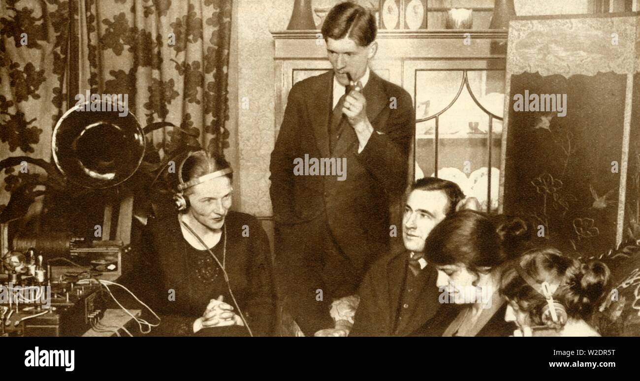 A family listening to the results of the general election of 1923 ...