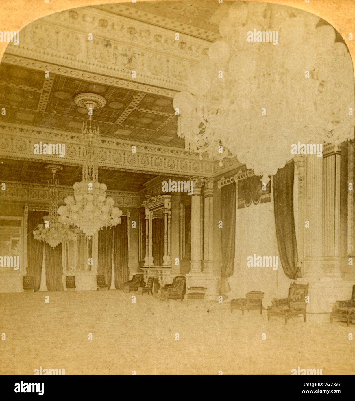 American mansion interior hi-res stock photography and images - Alamy