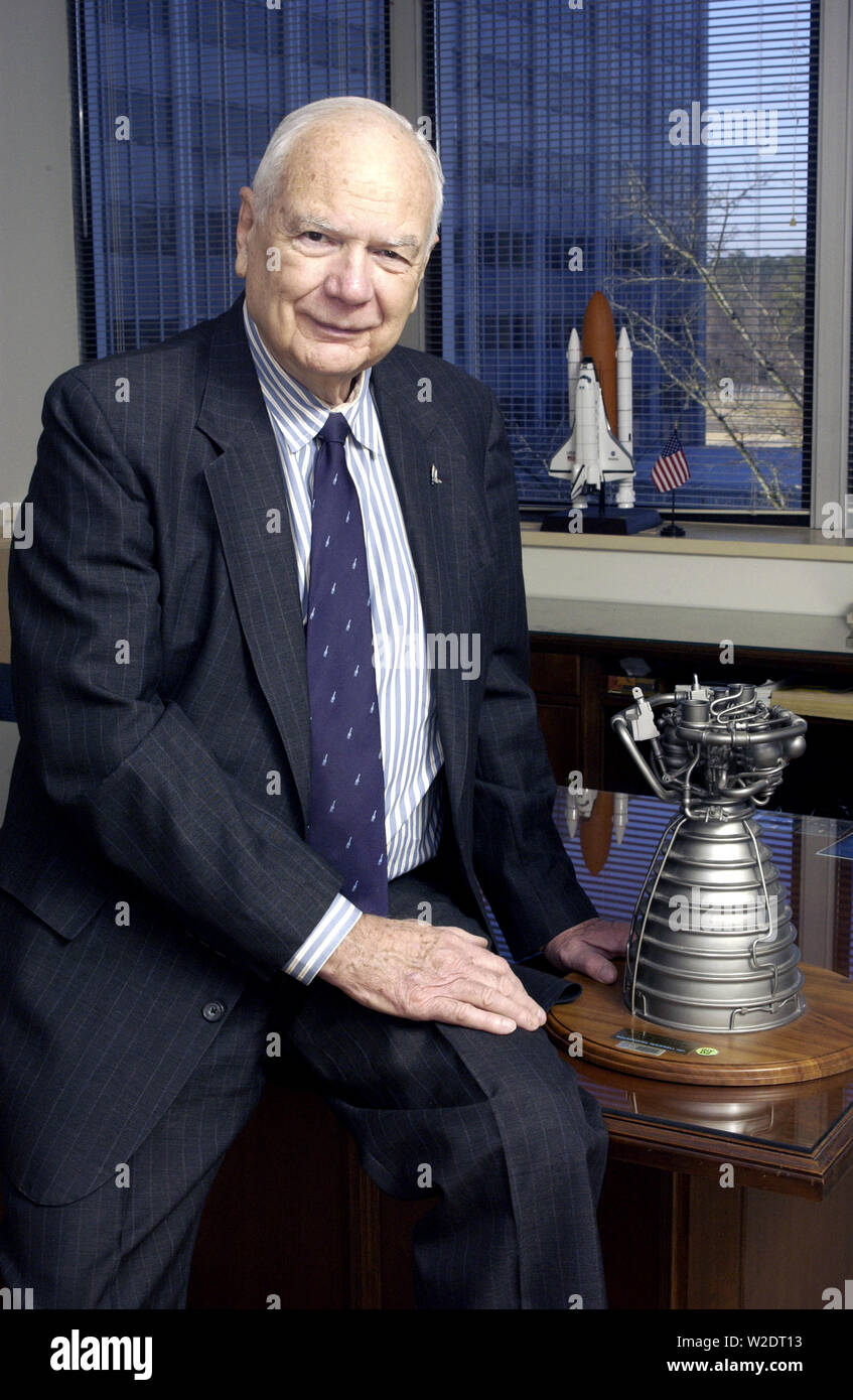 Portrait of George Hopson, manager of the Space Shuttle Main Engine ...