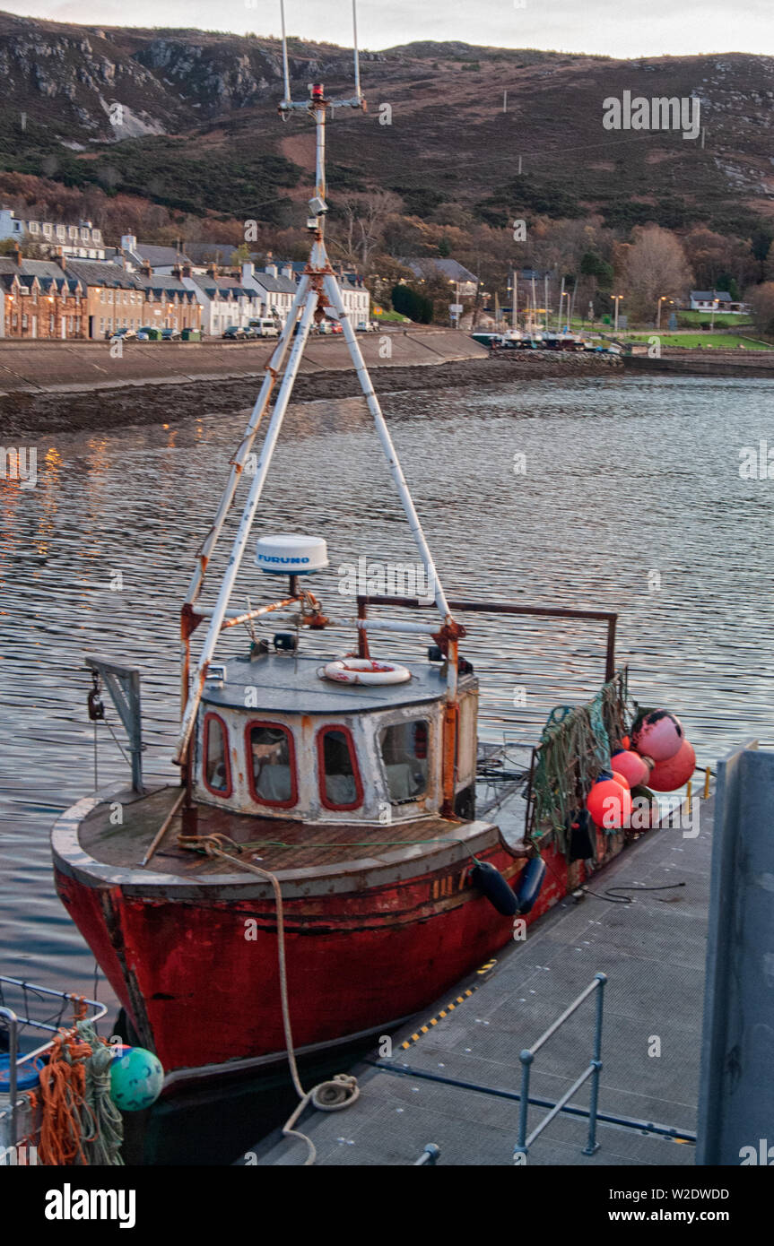 Ullapool harbour in the highlands of Scotland Stock Photo - Alamy