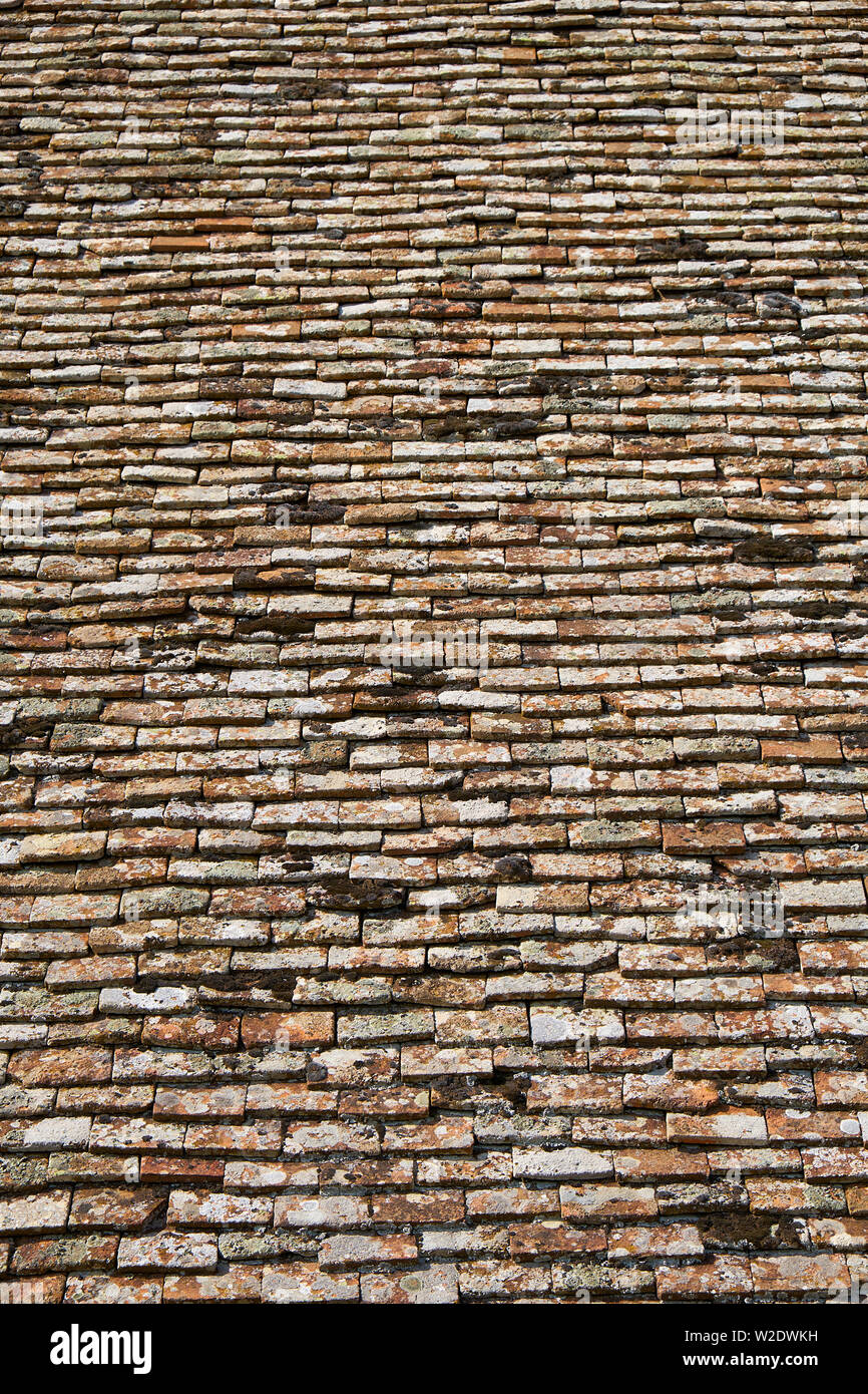 Texture of terracota tiles. Old weathered tile roof background Stock ...