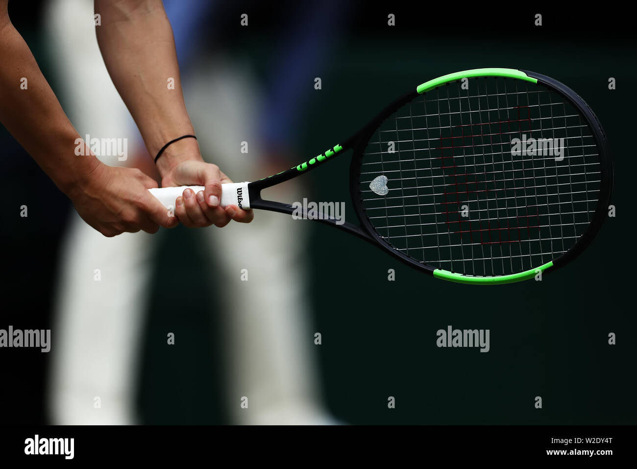 Simona halep wimbledon 2019 hi-res stock photography and images - Alamy