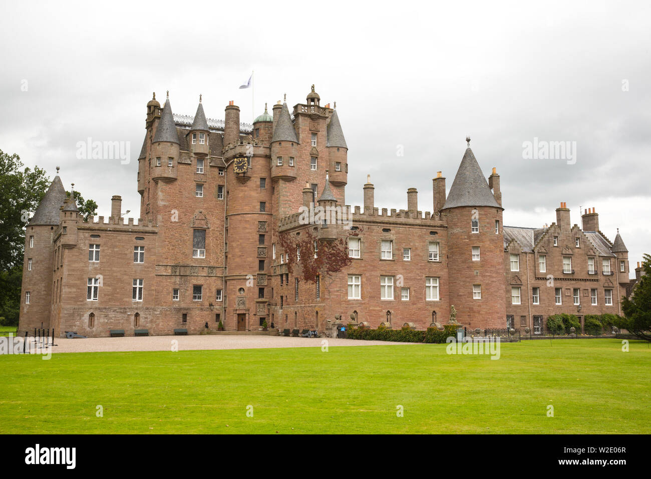 Strathmore valley scotland hi-res stock photography and images - Alamy