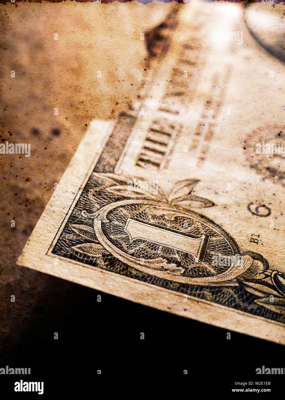 Burnt money notes hi-res stock photography and images - Alamy