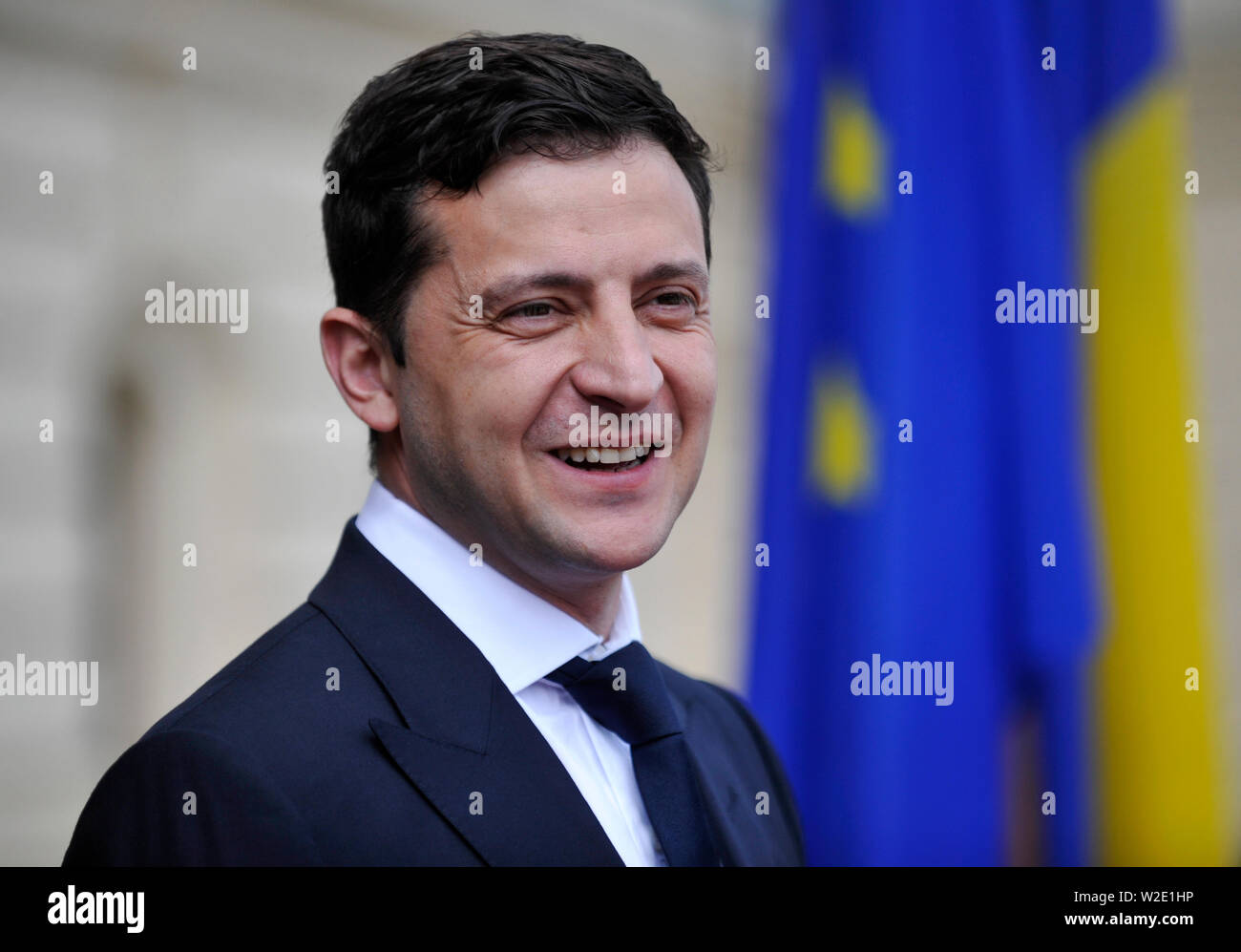 Volodymyr zelensky kiev hi-res stock photography and images - Alamy