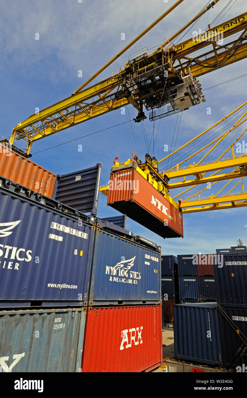 Laem chabang container port thailand hi-res stock photography and ...