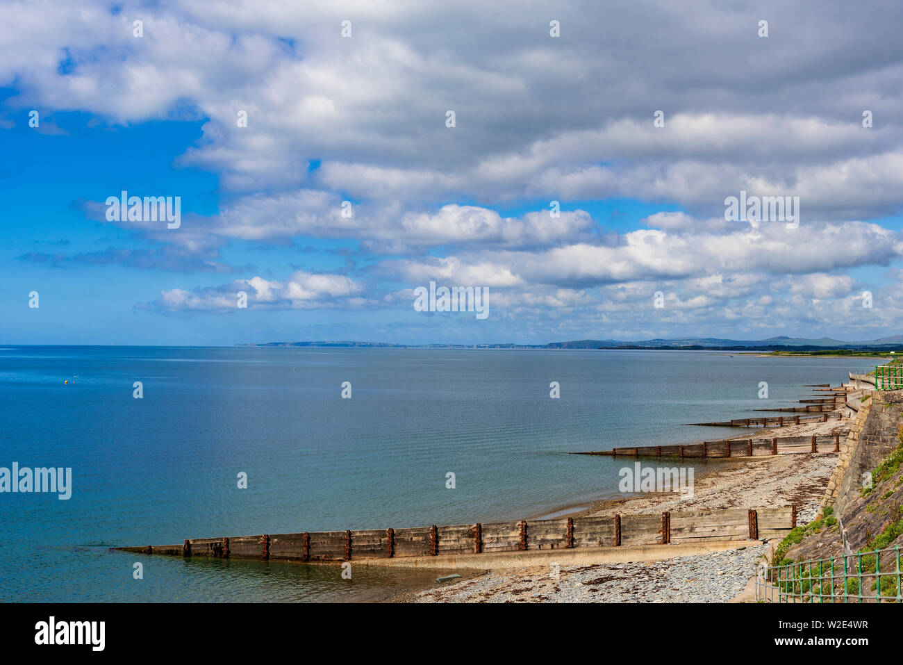 Beach groins hi-res stock photography and images - Alamy