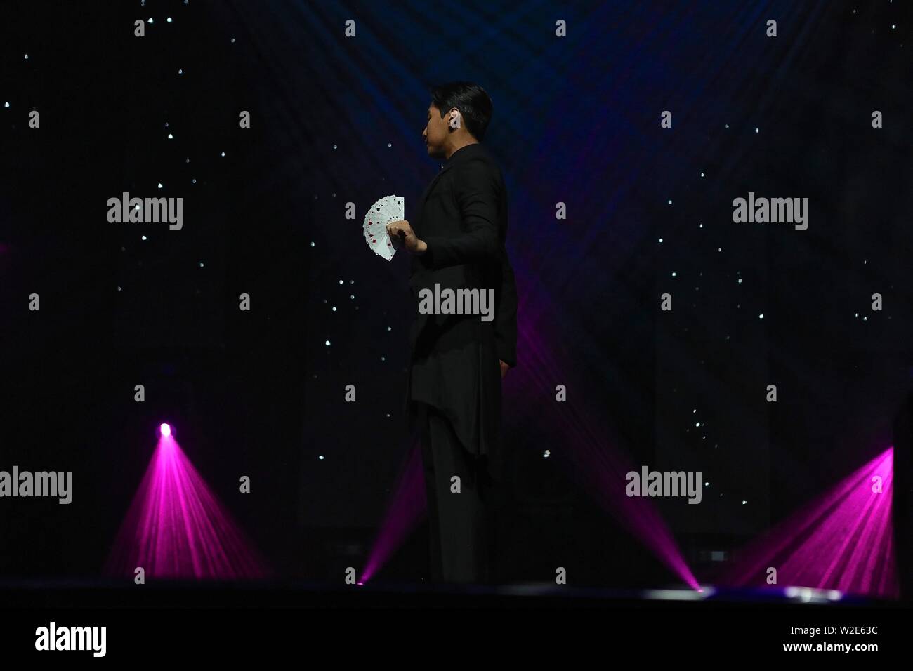 Paul dabek hi-res stock photography and images - Alamy