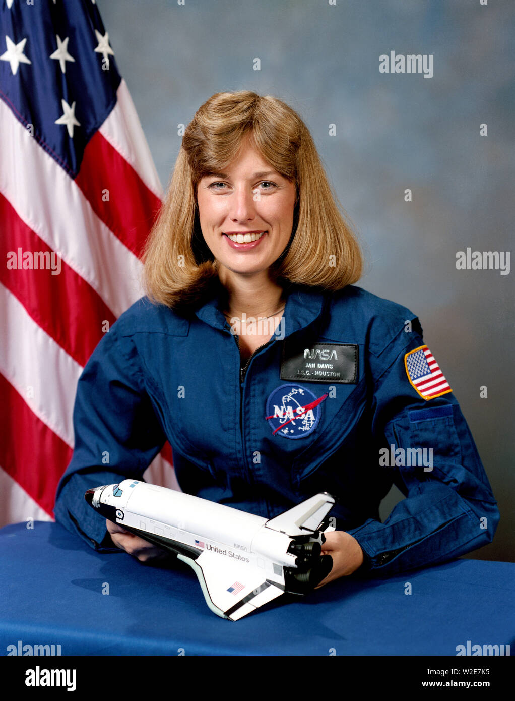 Official portrait of 1987 astronaut candidate N. Jan Davis Stock Photo ...