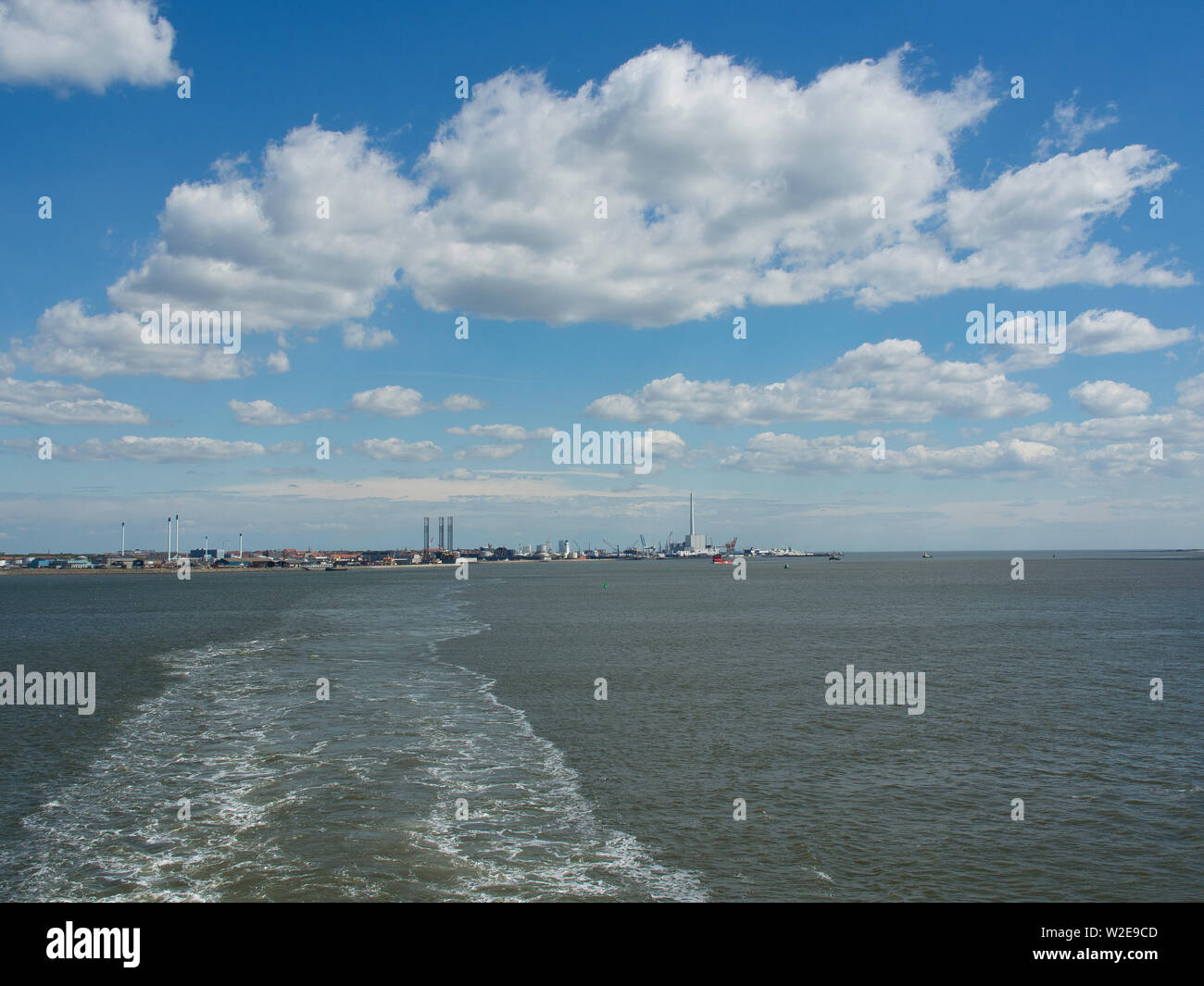 Oiltank hi-res stock photography and images - Alamy