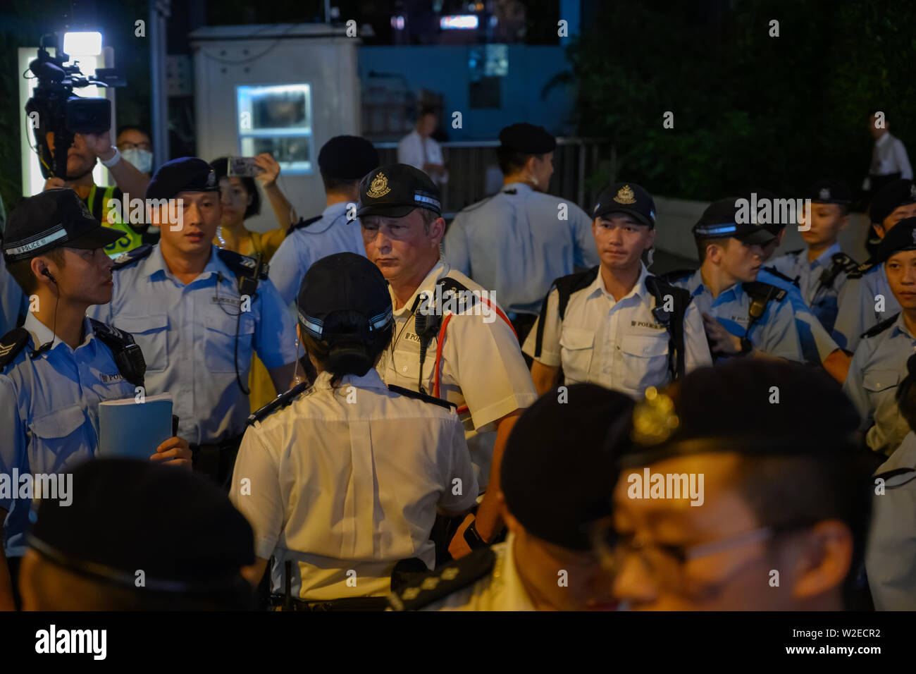 Dover police hi-res stock photography and images - Alamy