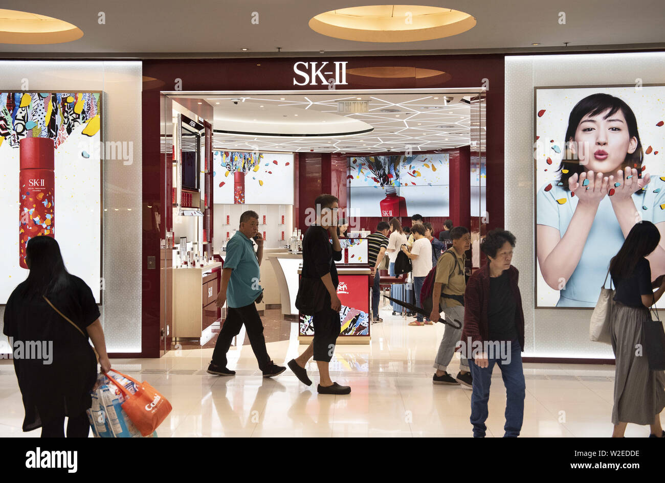 Hong Kong, China. 9th May, 2019. Japanese cosmetics brand SK-II store ...
