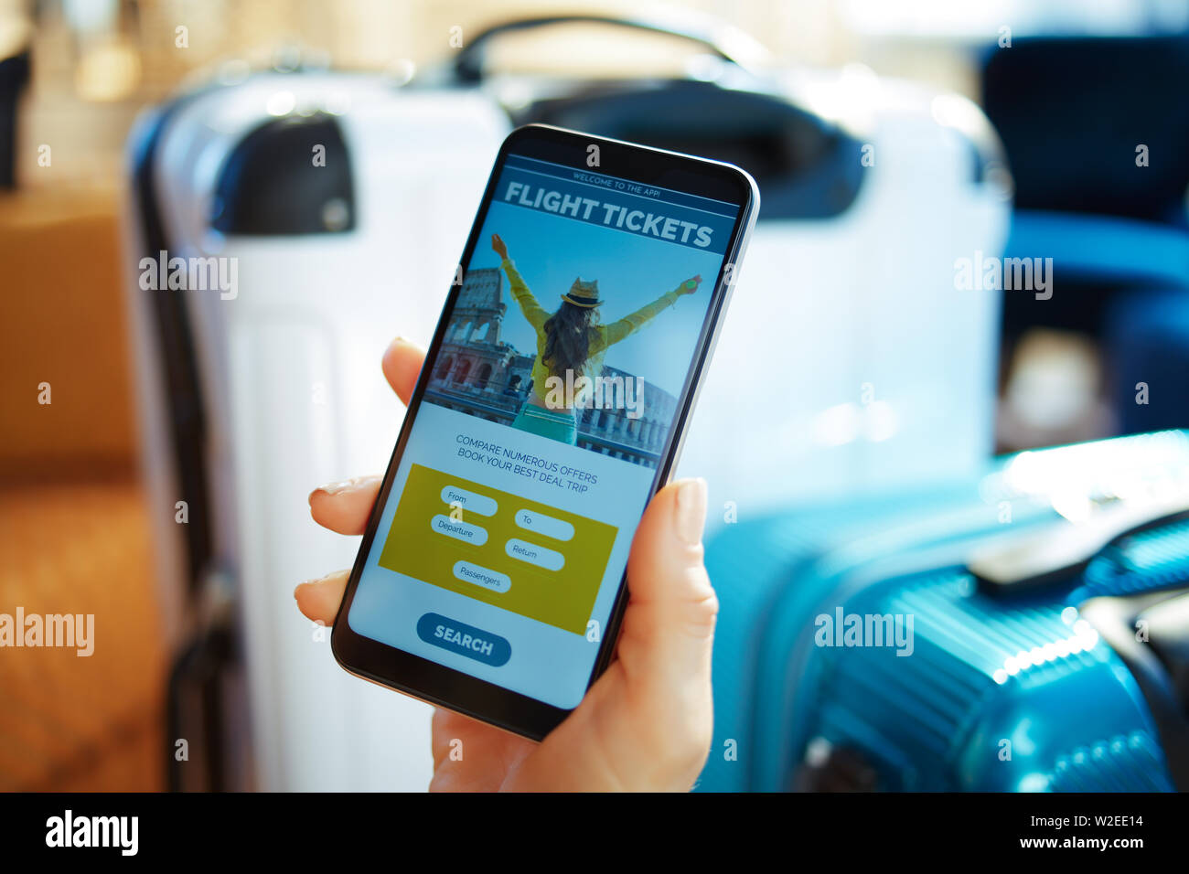 Loading screen messages hi-res stock photography and images - Alamy
