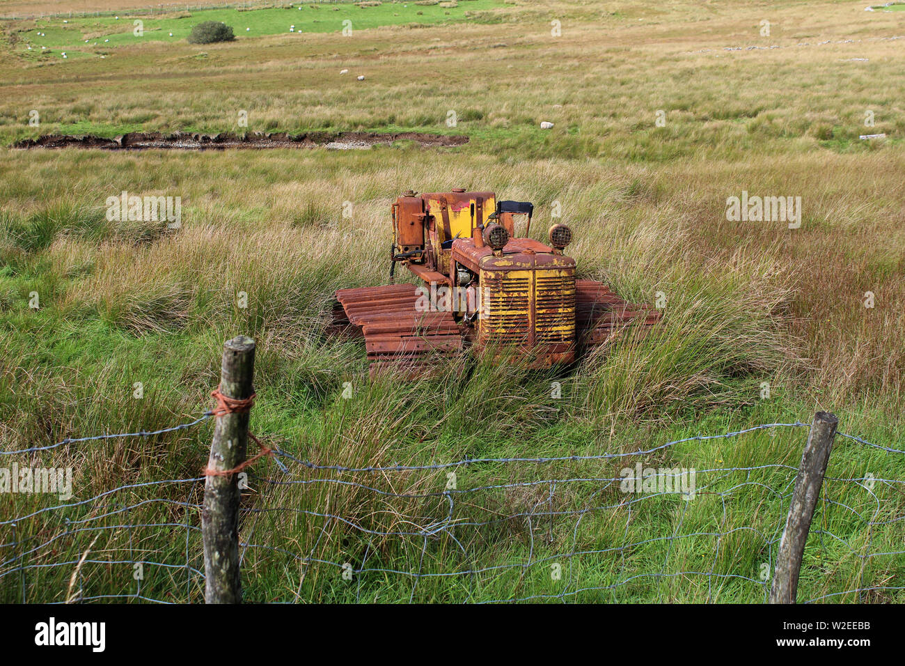 Wheeled tractor hi-res stock photography and images - Alamy