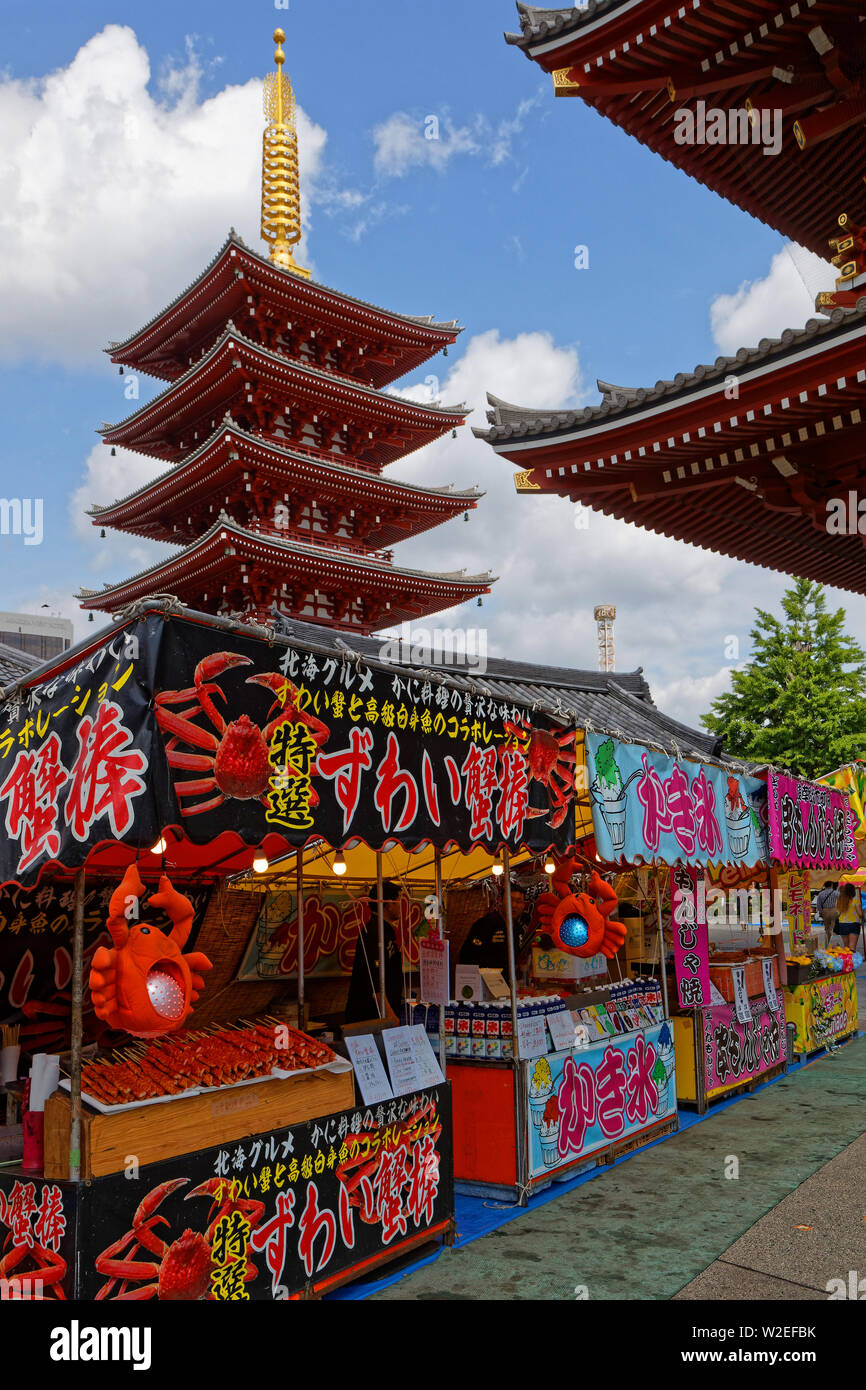 TOKYO, JAPAN, May 18, 2019 : Sanja Matsuri is one of the great Shinto ...
