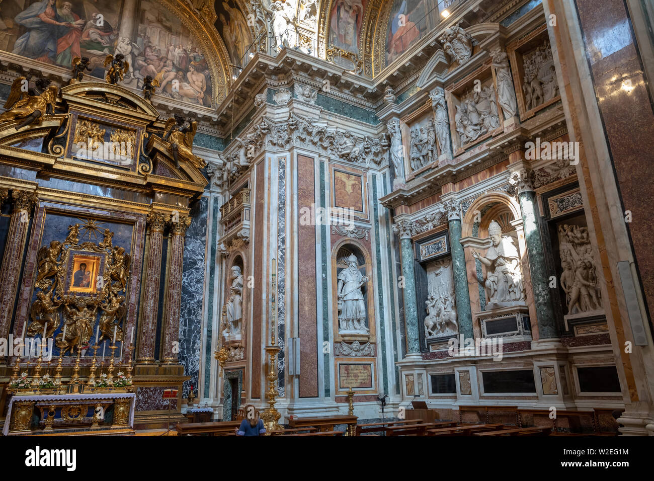 Rome, Italy - June 21, 2018: Panoramic view of interior of Basilica di ...