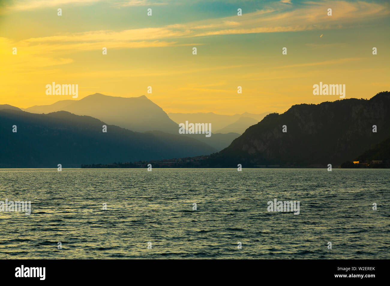 Lake como landscape hi-res stock photography and images - Alamy