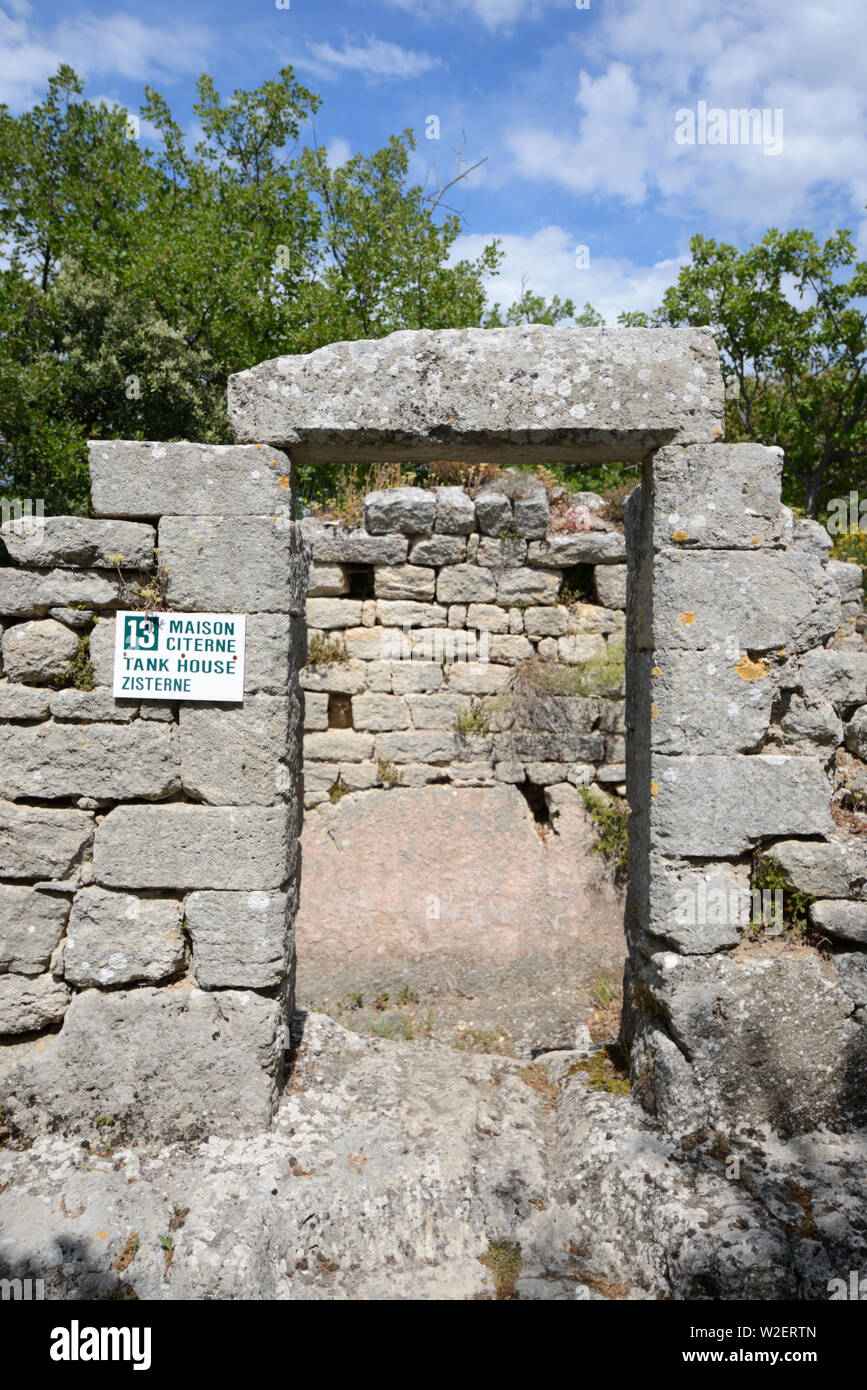 Stone jamb hi-res stock photography and images - Alamy