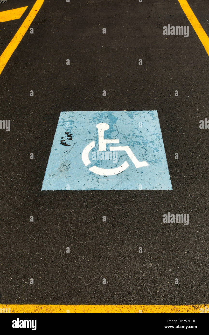 Disabled Bay Sign High Resolution Stock Photography and Images - Alamy
