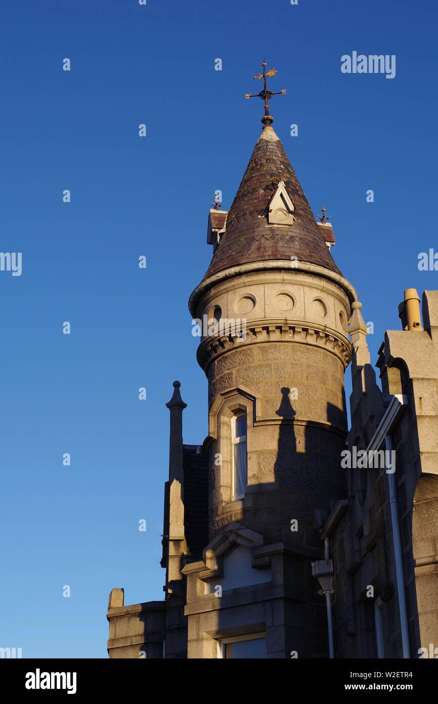 Trinity Cemetery Gatehouse Aberdeen. Scots Baronial Ornate Architecture ...