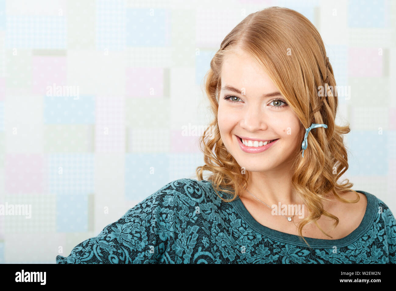 portrait of a beautiful girl with a charming smile Stock Photo - Alamy